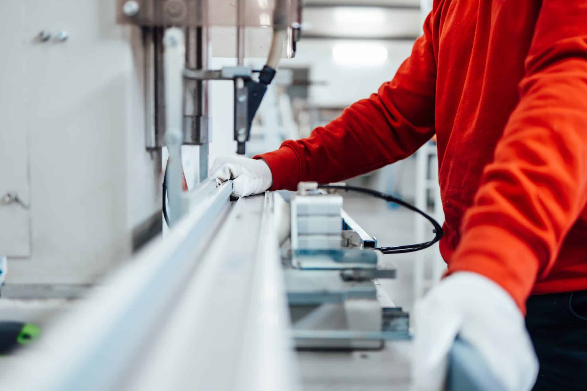 Aluminiumfenster Produktion & CNC-Fertigung | Alufenster24 ...